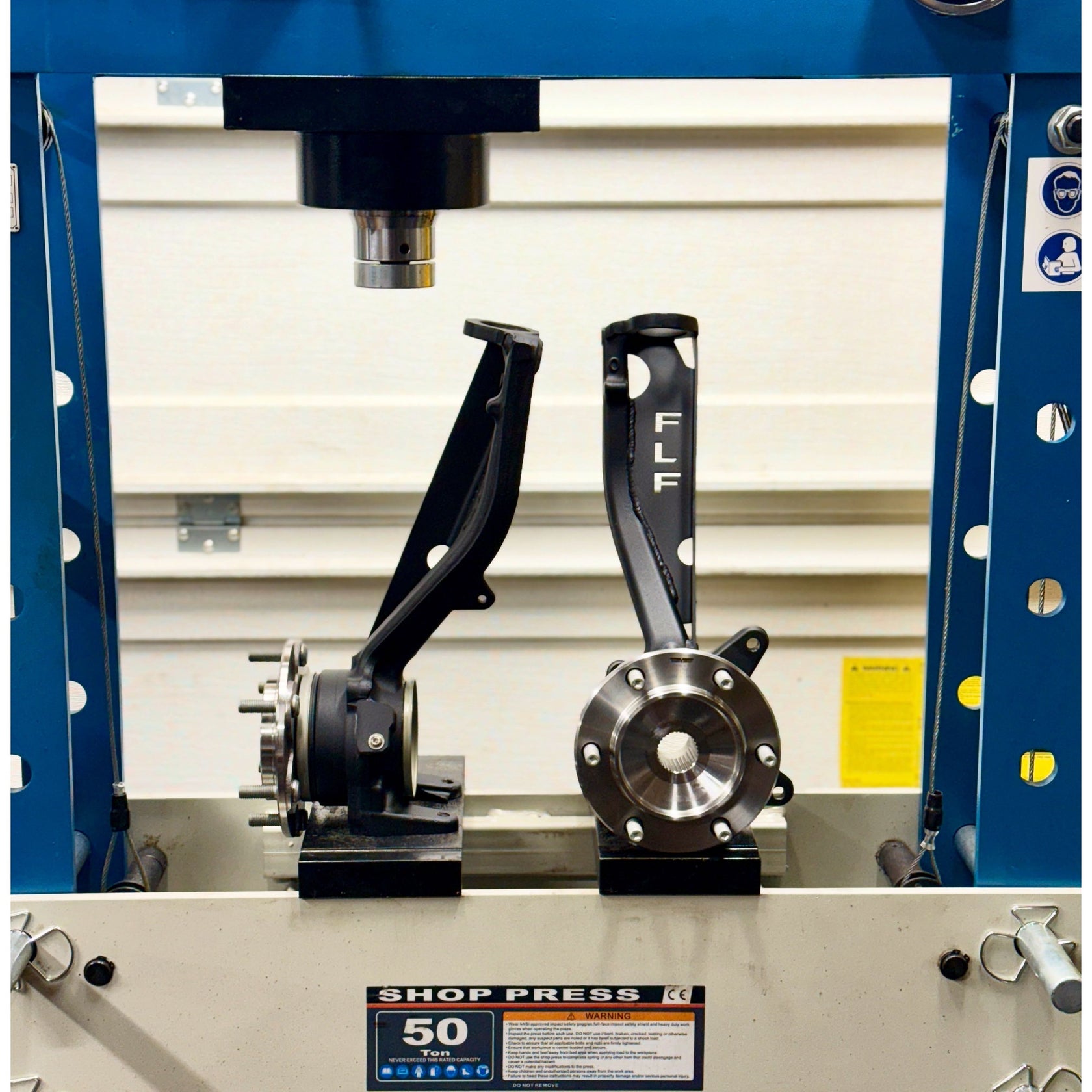 1st Gen Tacoma, 3rd Gen 4Runner, Early 1st Gen Tundra and Sequoia Buil – Fr33 Lance Fab